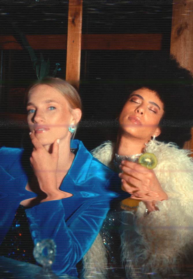 139 Elements To Recreate Old VHS Video Tape Look | Pixflow